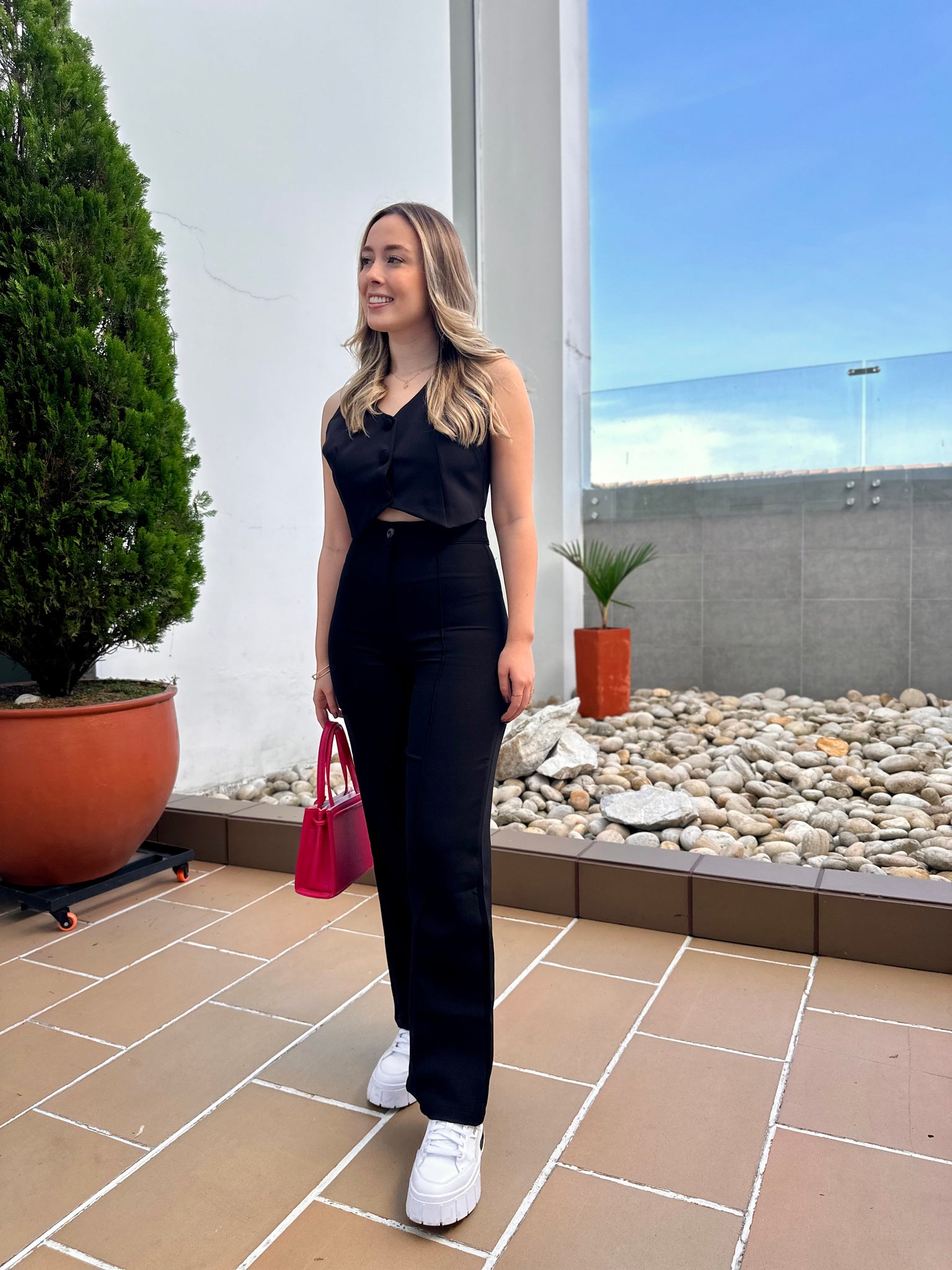 CHALECO SIMONA NEGRO – laurina.col